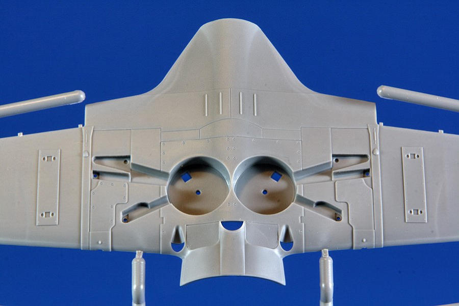 ICM 48097 - I-16 type 24