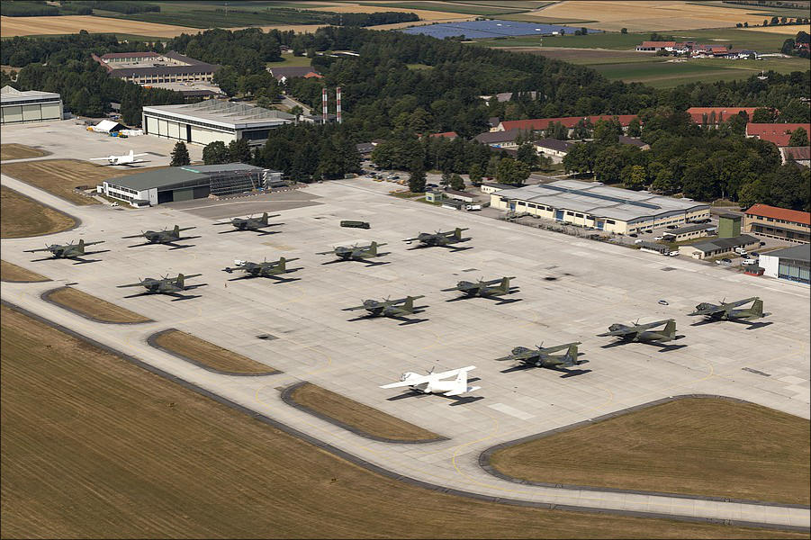 60 Jahre Lufttransportgeschwader 61